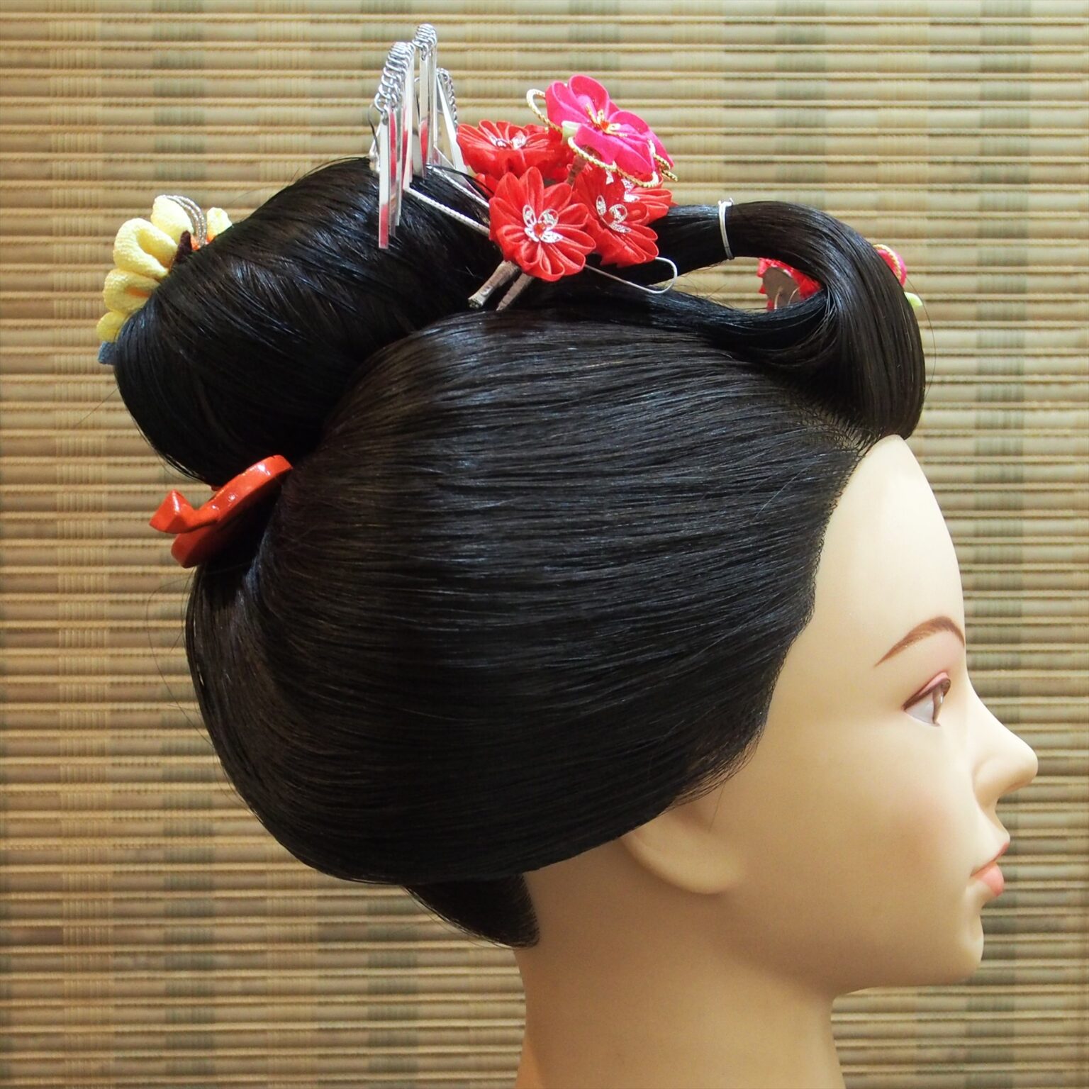 [七五三]日本髪（桃割れ）, ヘアセット, メイク, 着付け | ヘアーサロン千鳥