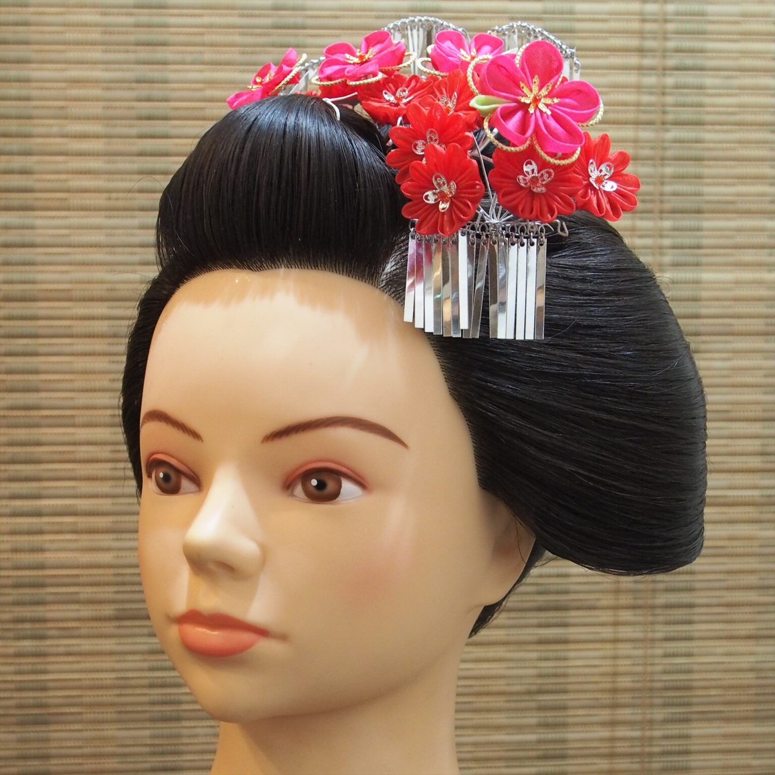 [七五三]日本髪（桃割れ）, ヘアセット, メイク, 着付け | ヘアーサロン千鳥